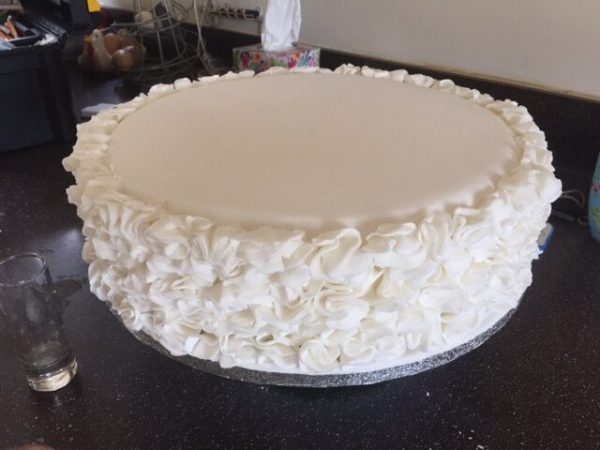 A recipe and instructions for making 12 inch round Maderia cake