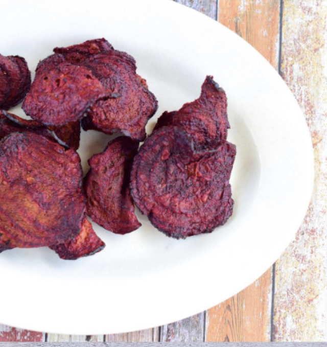 Healthy baked Beetroot Crisps - Eating Ideas Healty beetroot crisps