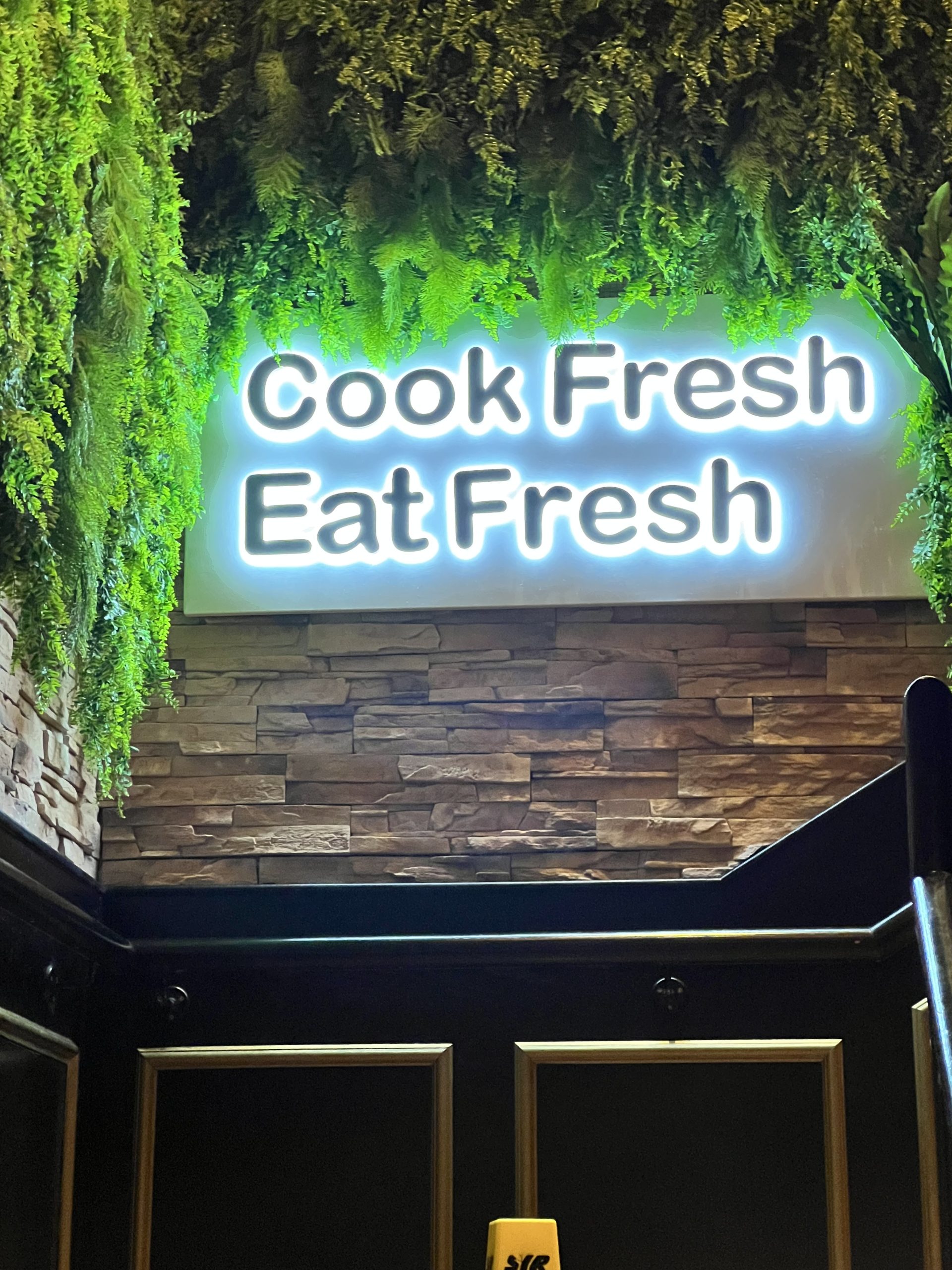 Cosmo World Buffet, Belfast - Eating Ideas